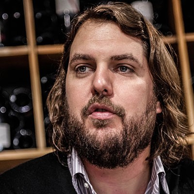 Alexandre Mahut, caviste à Levallois Perret et Agent au Québec